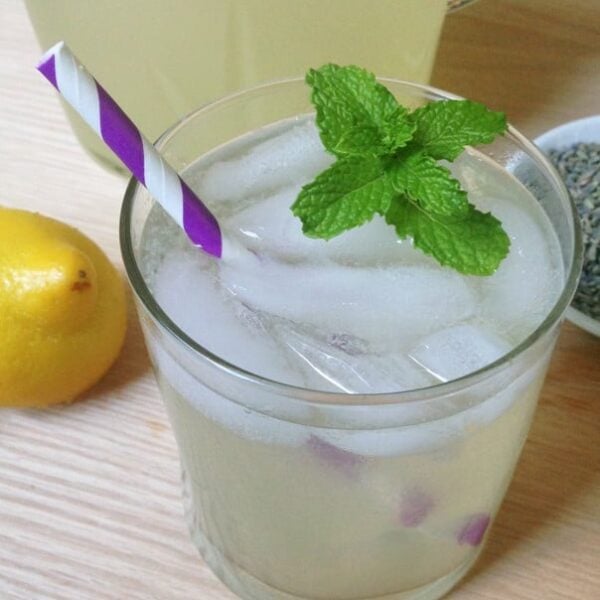Lavender Lemonade