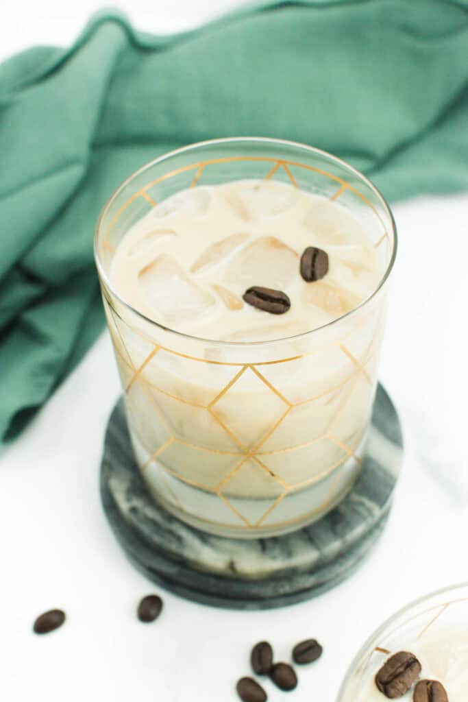 How to Make A White Russian Cocktails (2 Ways!) | Feast + West
