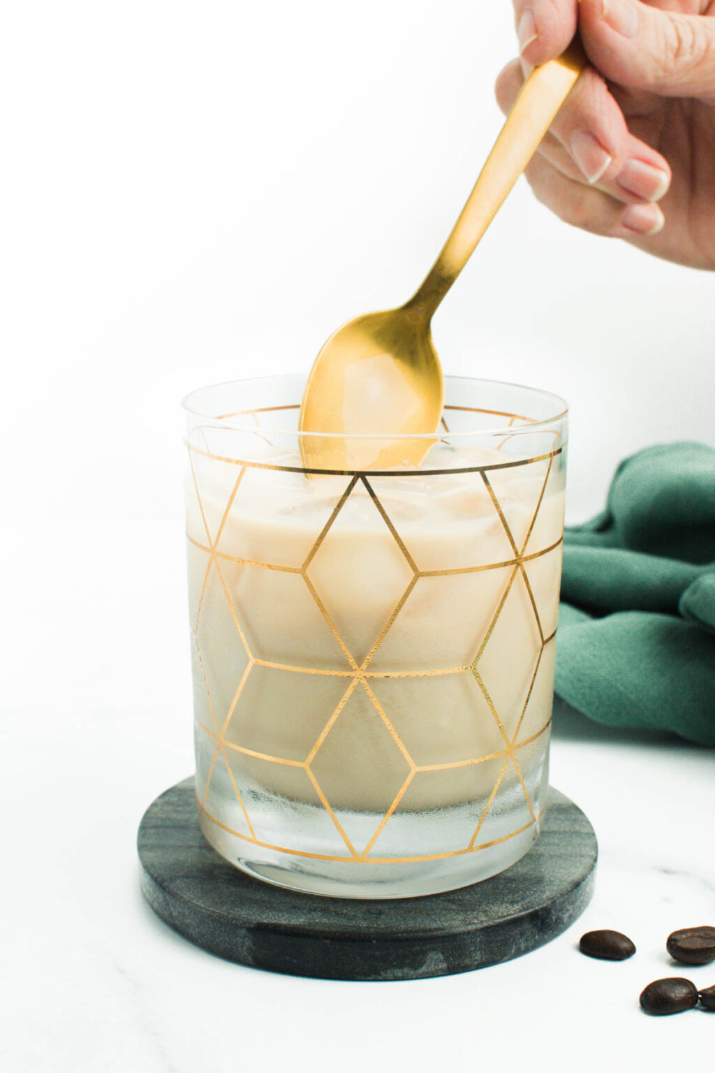 How to Make A White Russian Cocktails (2 Ways!) | Feast + West