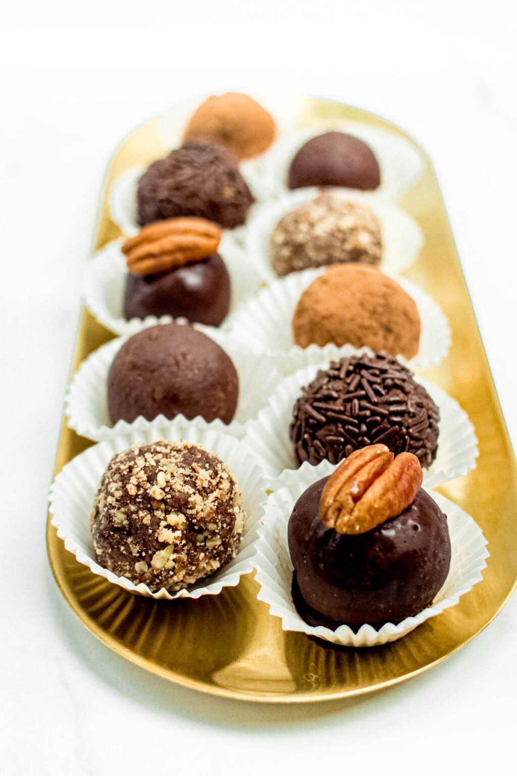 Kentucky Bourbon Balls Recipe (No-Bake) | Feast + West