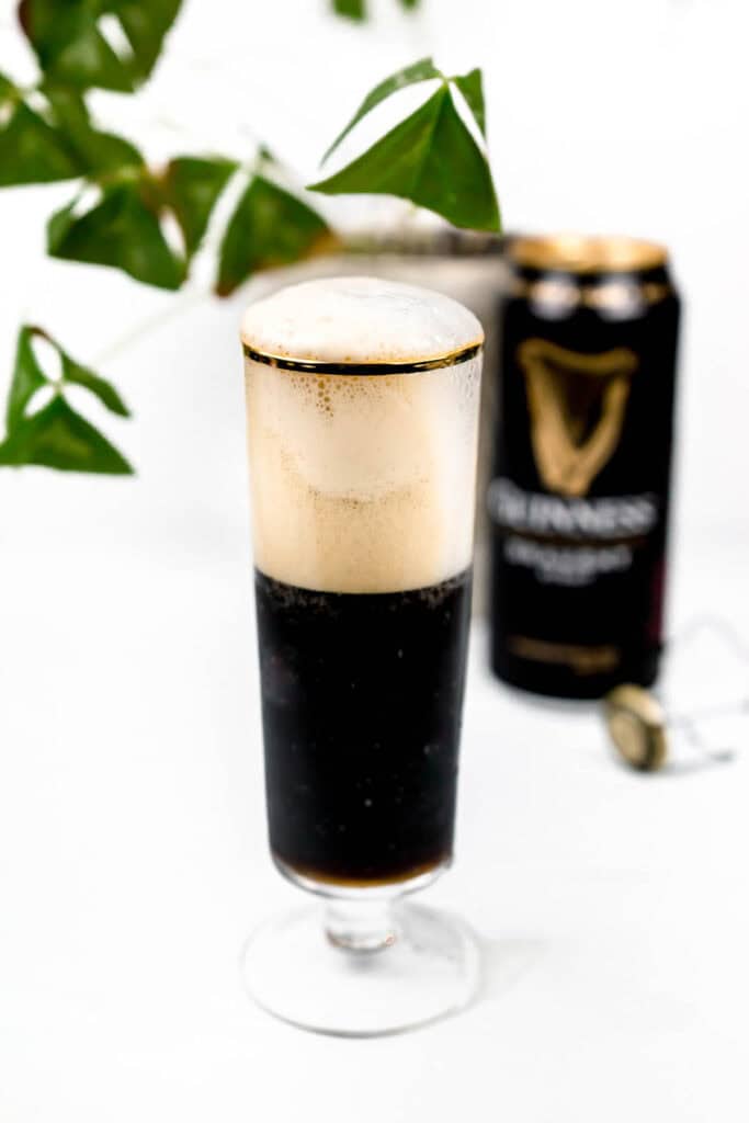 19+ Amazing Champagne Cocktails to Celebrate Anything, Anytime