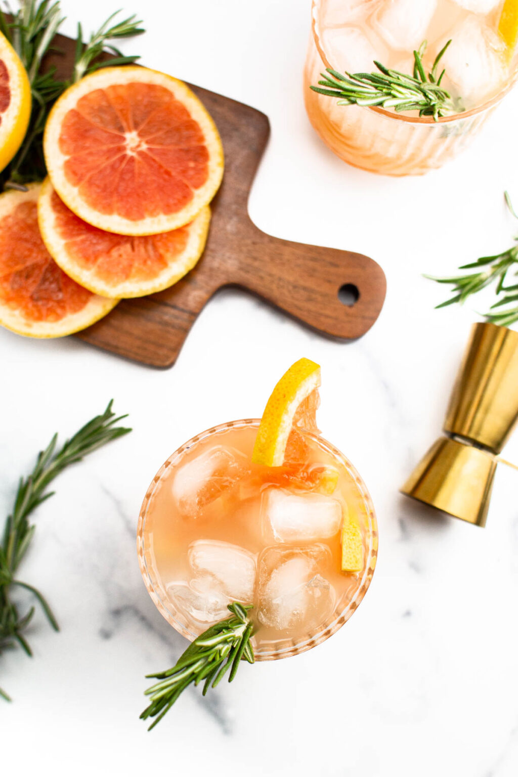 2-Ingredient Greyhound Drink (With Vodka or Gin) | Feast + West