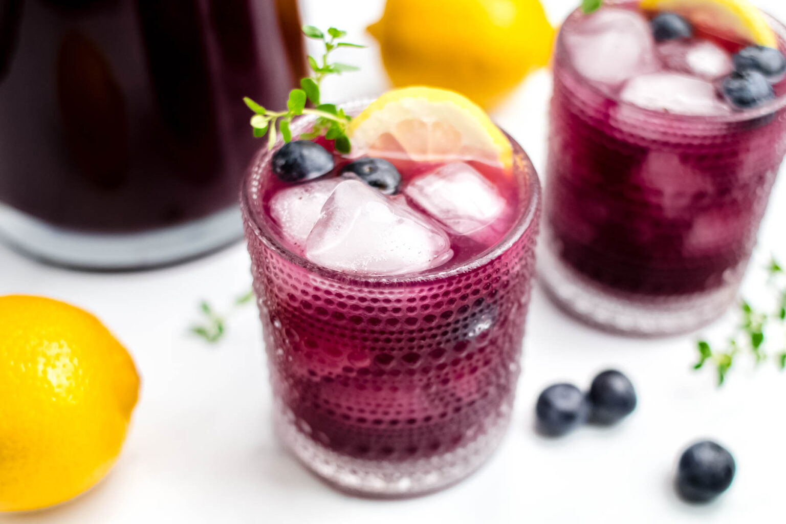 13 Absolutely Bussin Mocktails (And You Won't Miss the Booze)