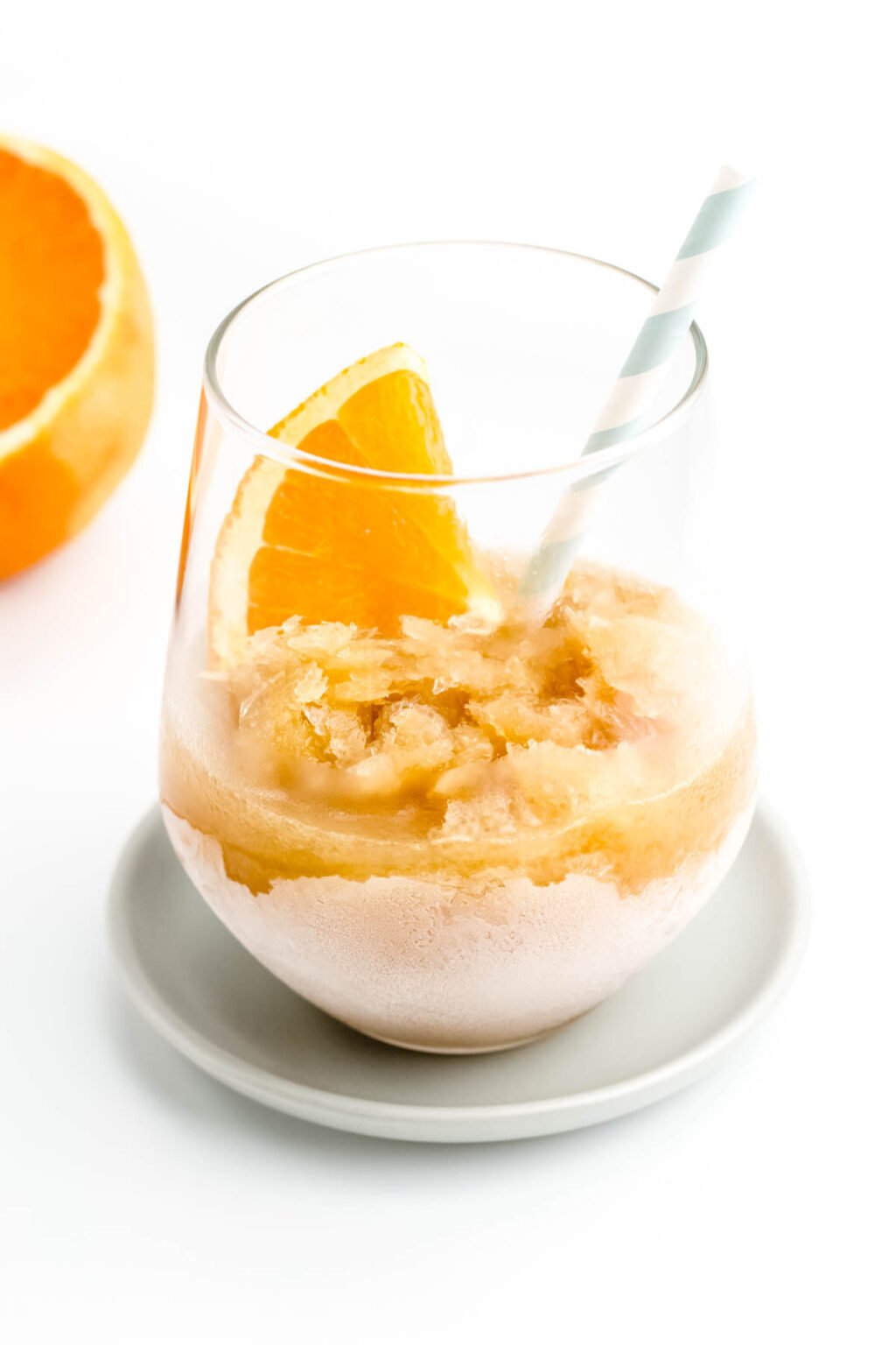 25+ Easy Batch Cocktails for Parties