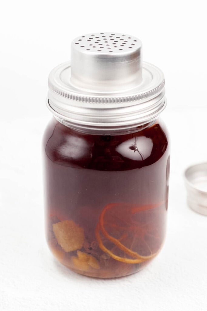 Homemade Cocktail Infusion Kits: Gift Idea (12+ Flavor Combos!) | Feast ...