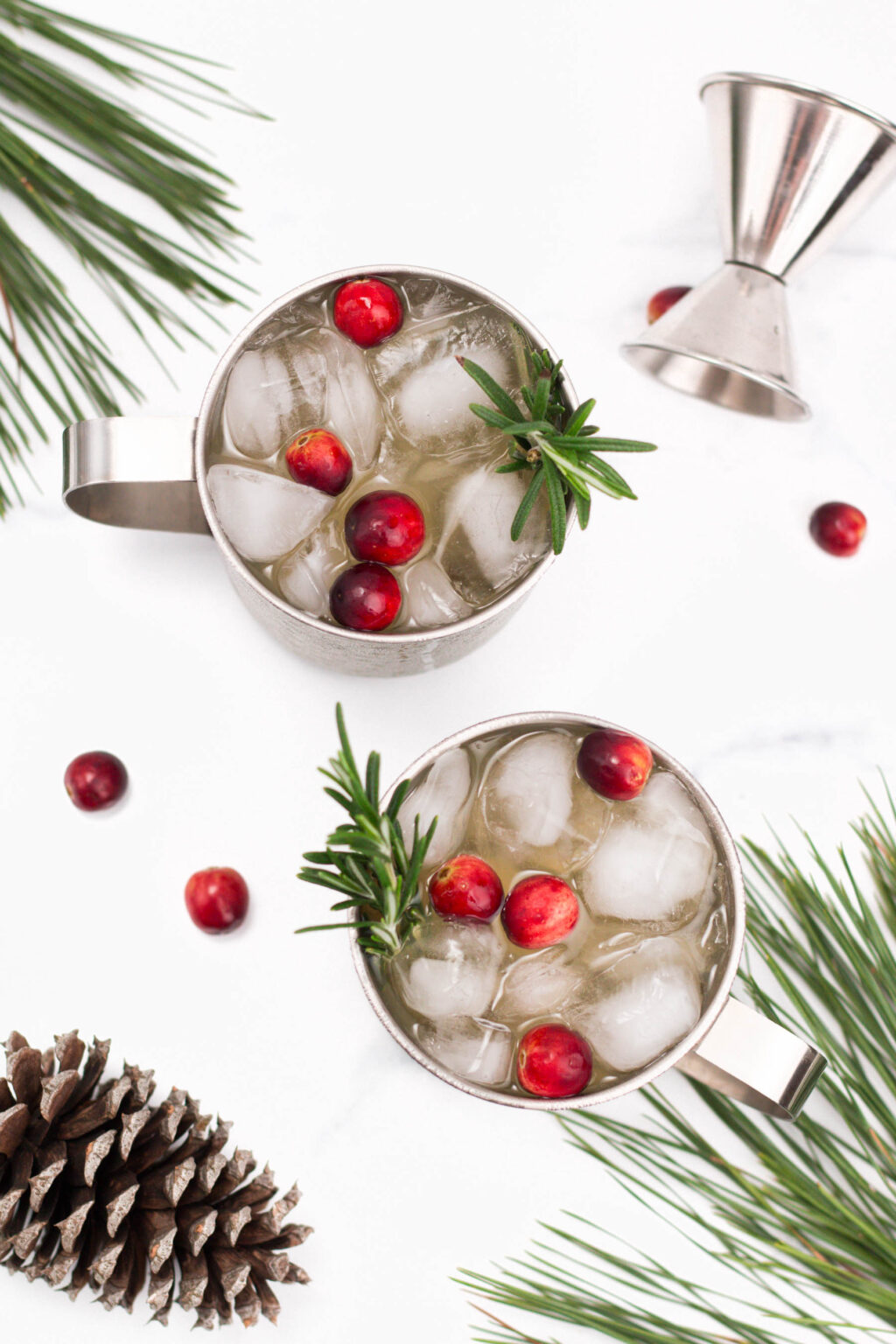 White Cranberry Moscow Mule recipe for Thanksgiving & Christmas | Feast ...