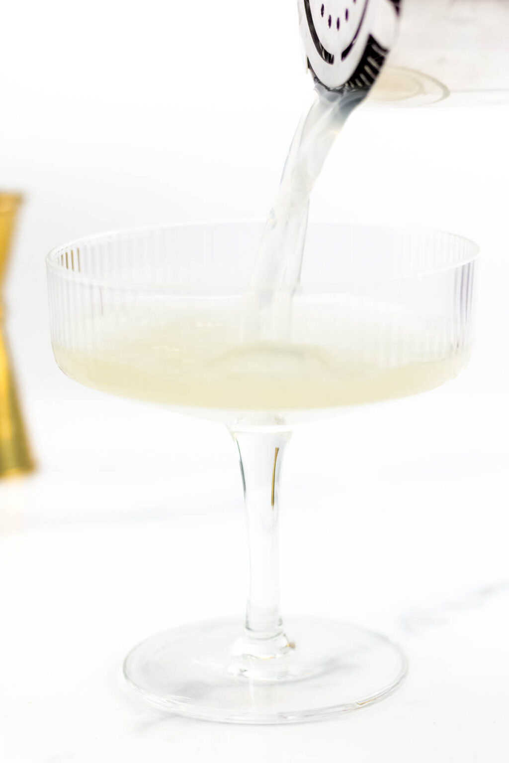 Classic Vodka Gimlet Cocktail Recipe | Feast + West