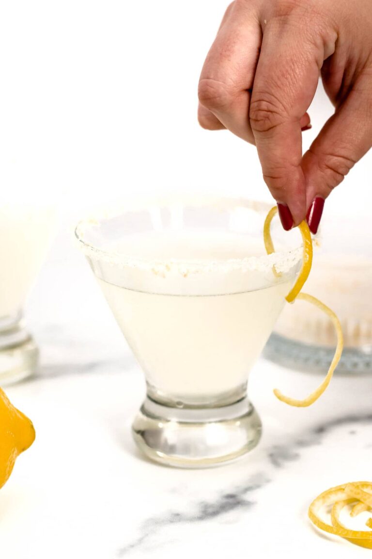 How to Make a Lemon Twist