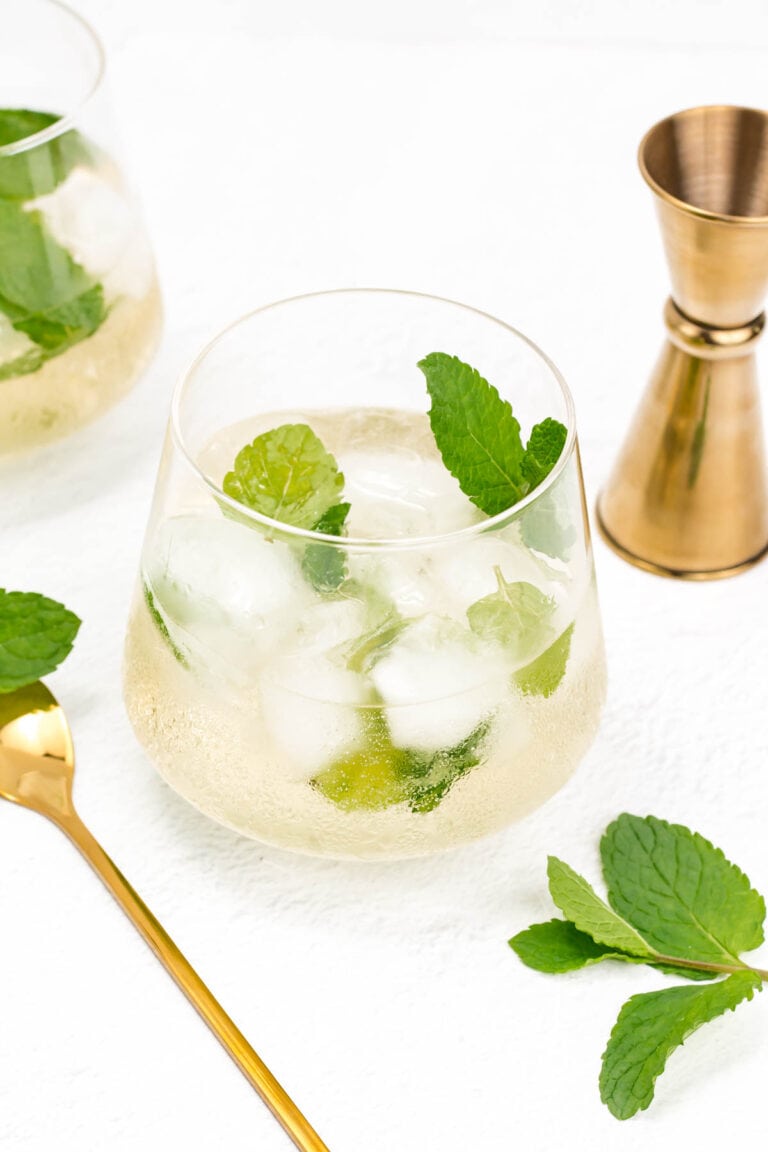 25 Aesthetic Drinks that are (Almost) Too Pretty to Sip