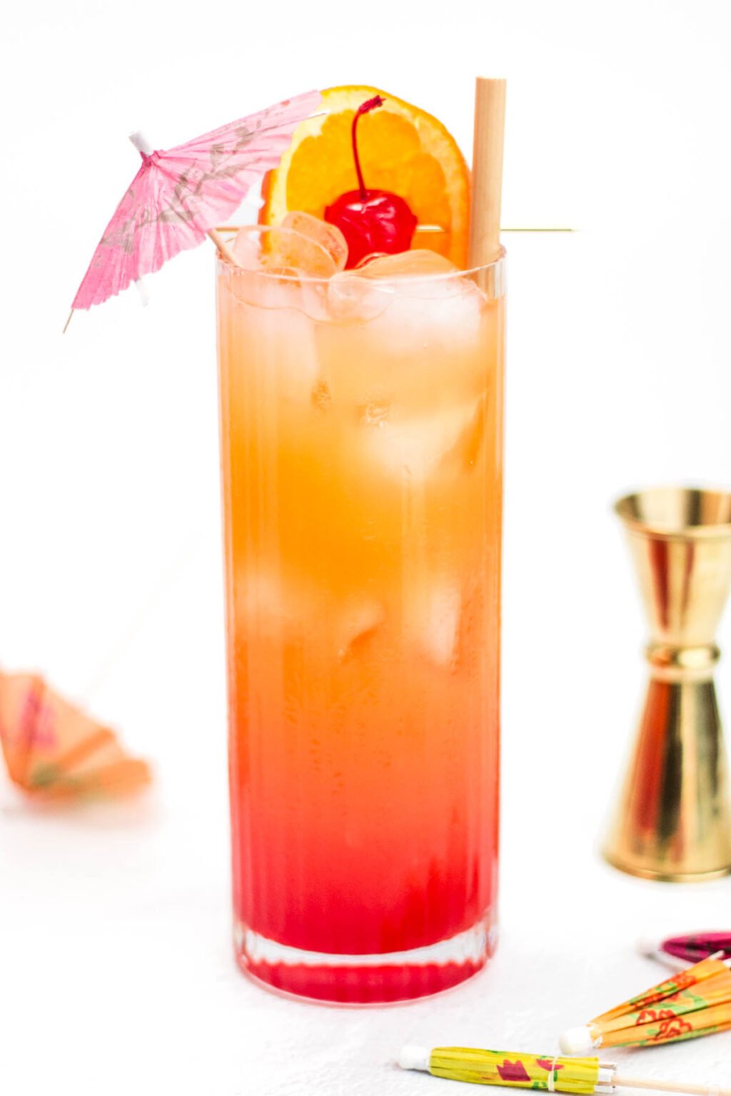 Sunrise Mocktail (Non-Alcoholic Tequila Sunrise)