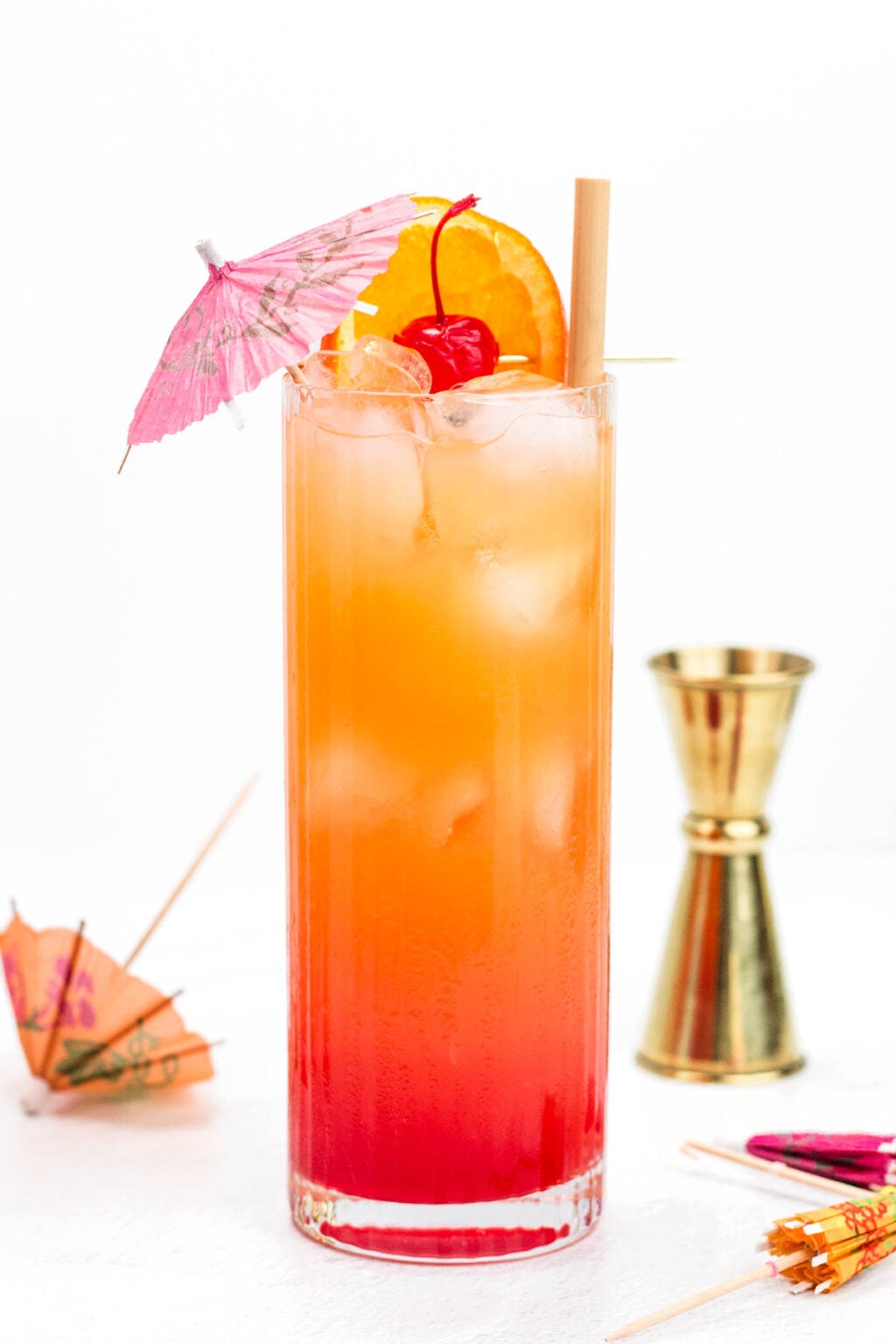 Sunrise Mocktail (Non-Alcoholic Tequila Sunrise)