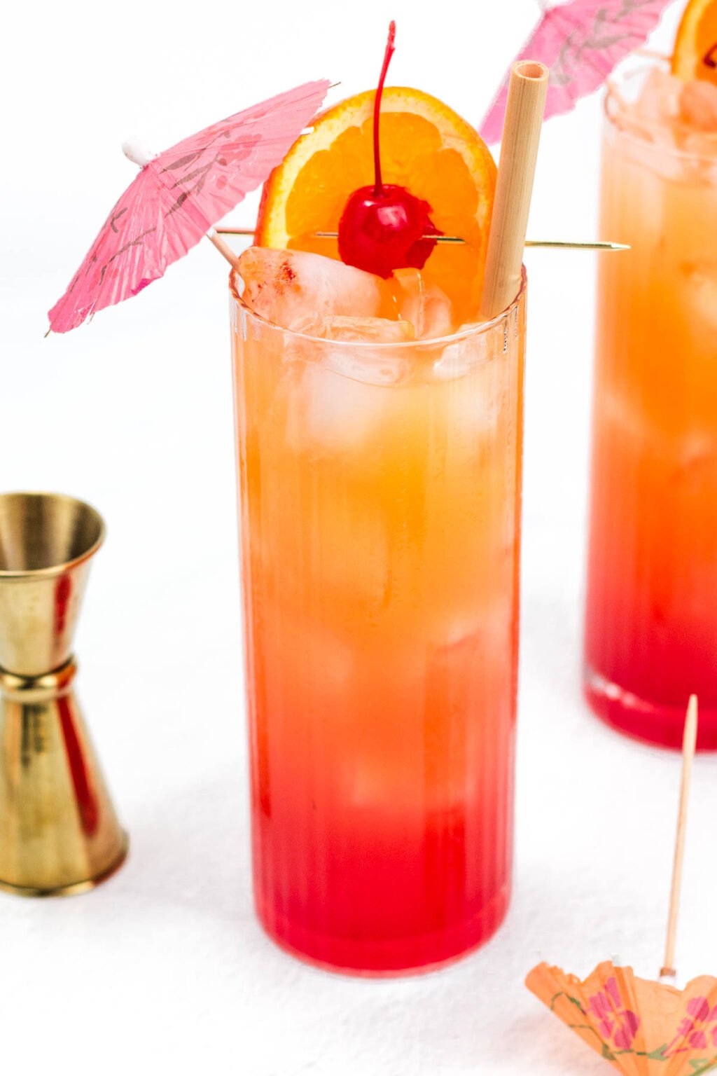 Sunrise Mocktail (Non-Alcoholic Tequila Sunrise)
