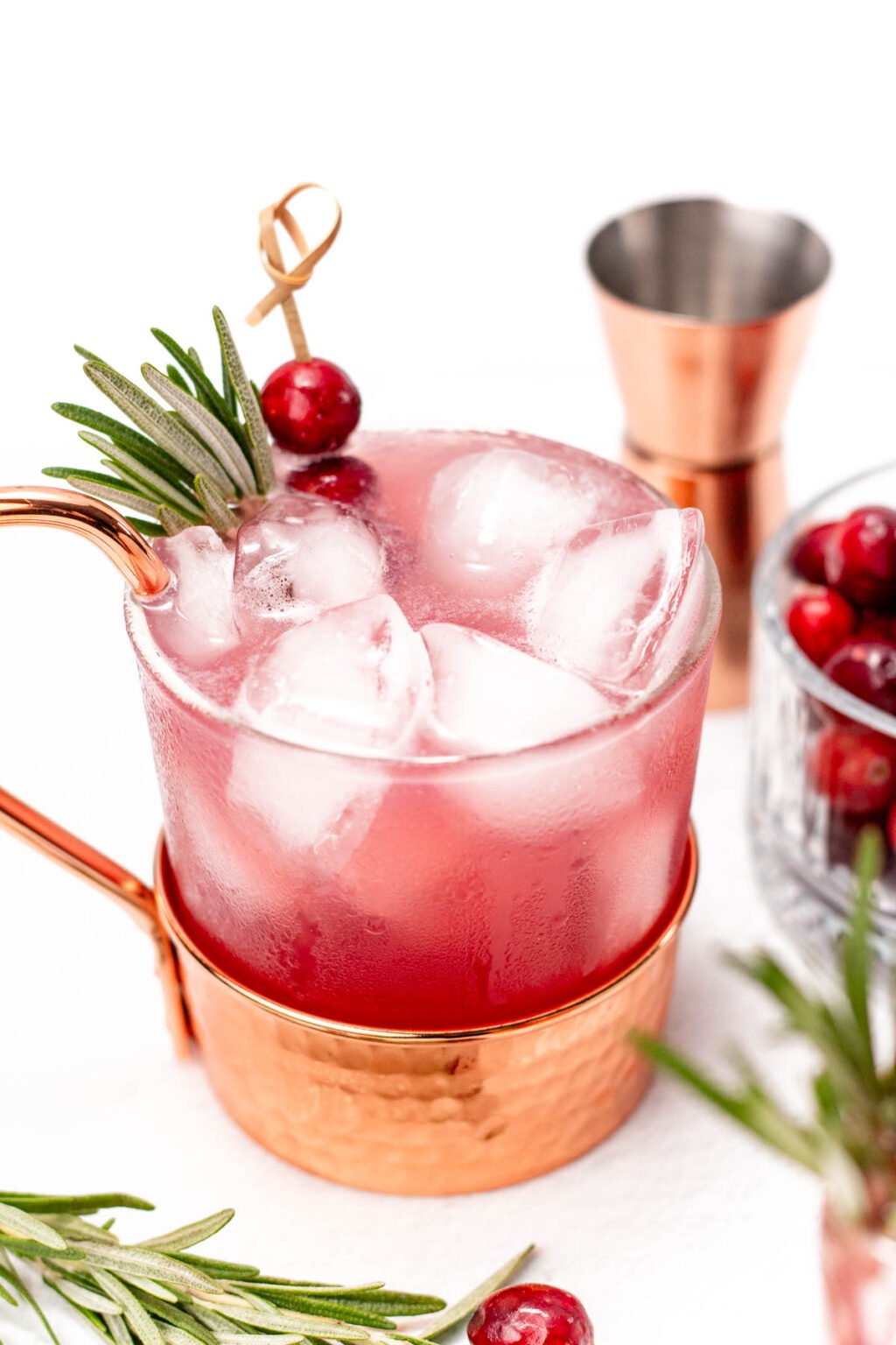 Yule Mule Cocktail Recipe (Easy Christmas Moscow Mule) | Feast + West