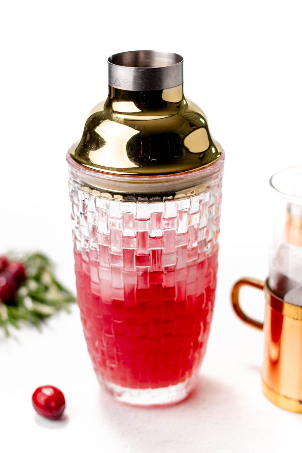 Yule Mule Cocktail Recipe (Easy Christmas Moscow Mule) | Feast + West