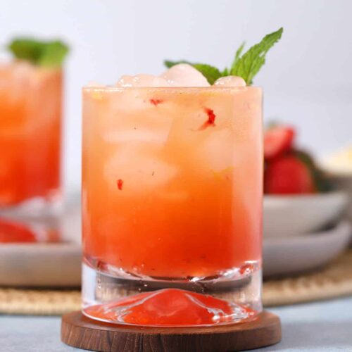 12+ Red-Themed Cocktails for Every Occasion